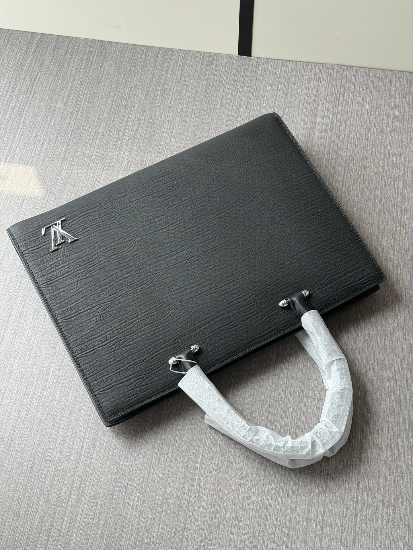 Top match Mens Louis Vuitton Briefcases