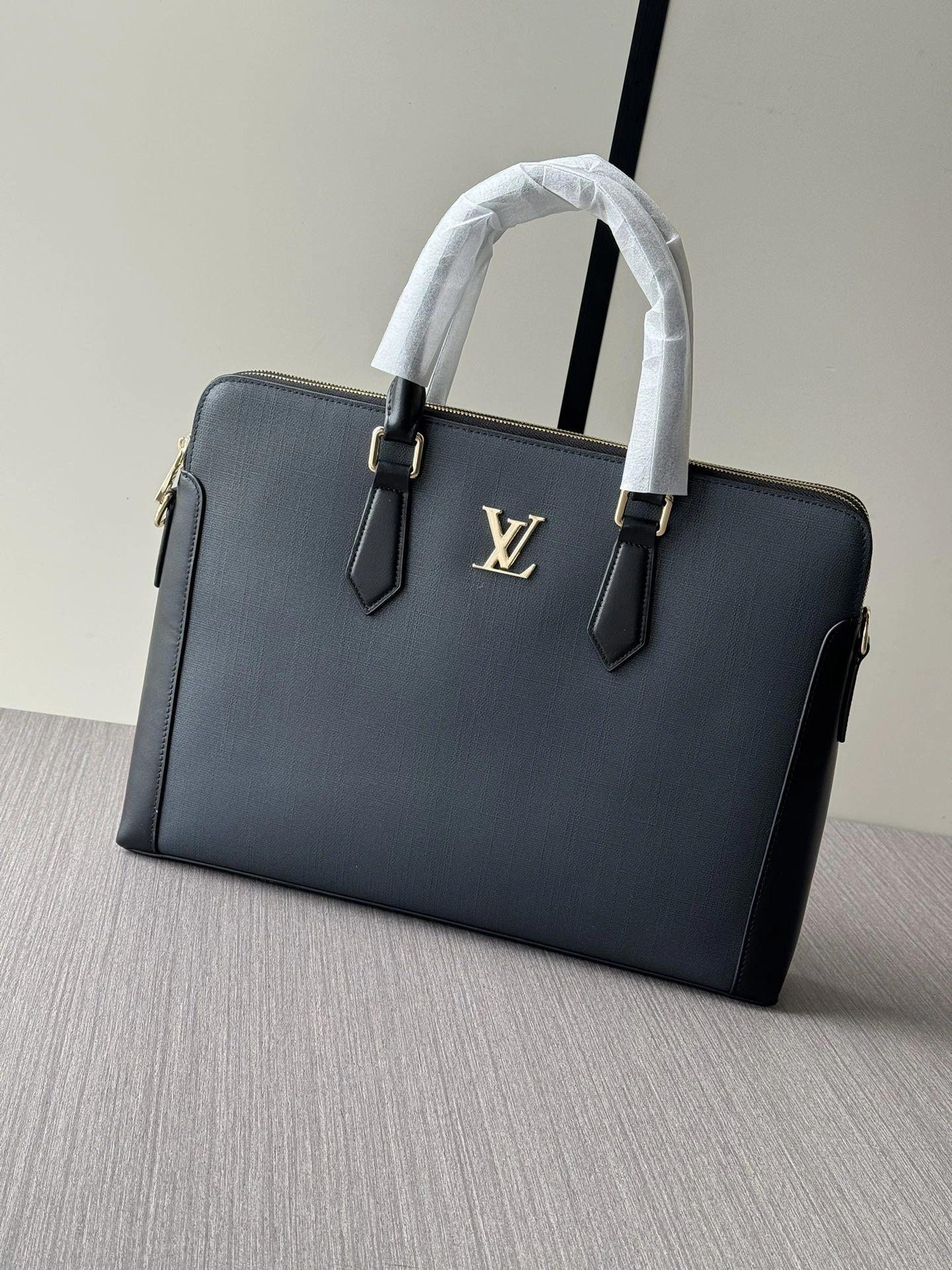 Mens Louis Vuitton Briefcases