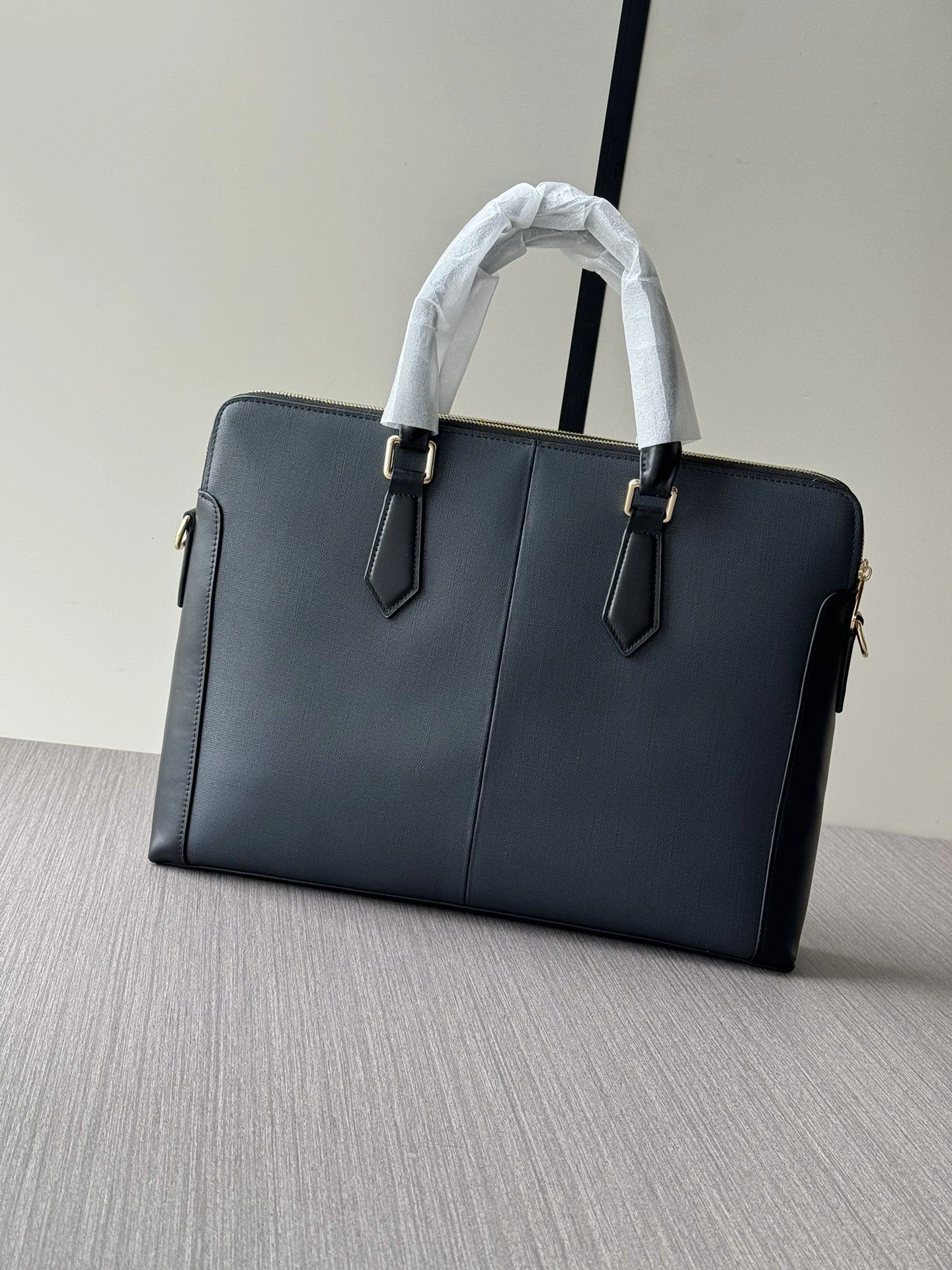 Economical Mens Louis Vuitton Briefcases