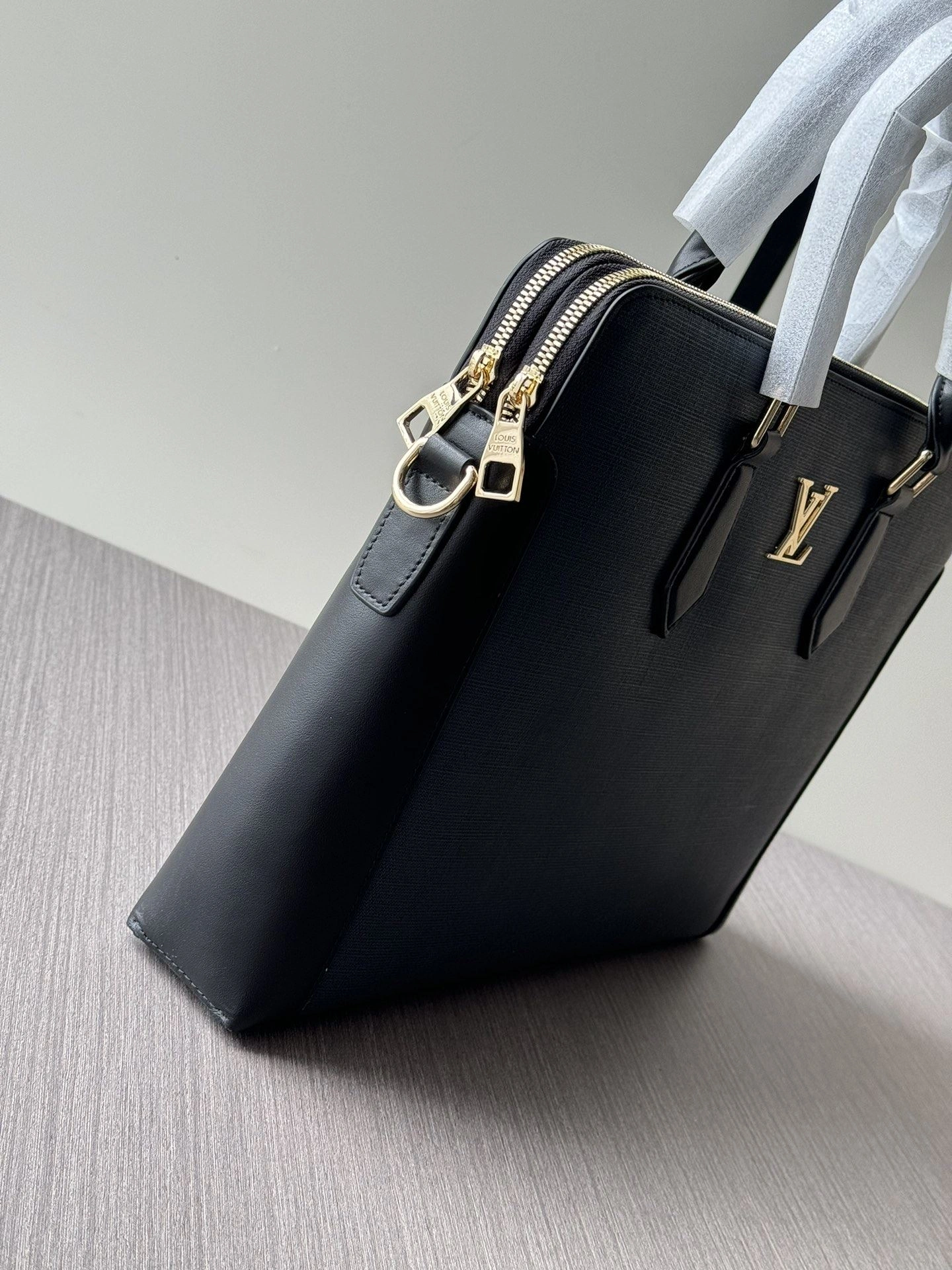 Economical Mens Louis Vuitton Briefcases