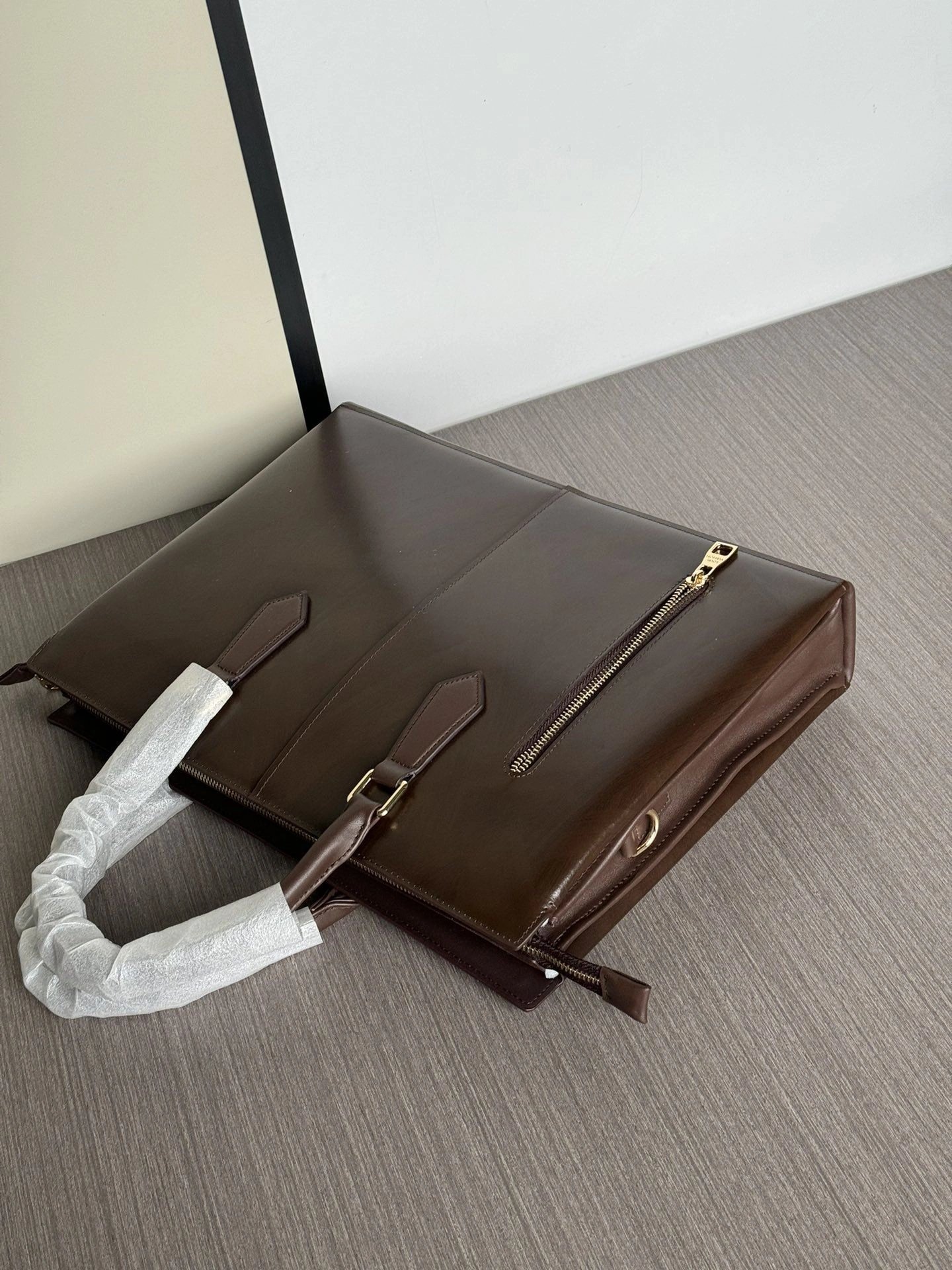 Indistinguishable Mens Louis Vuitton Briefcases