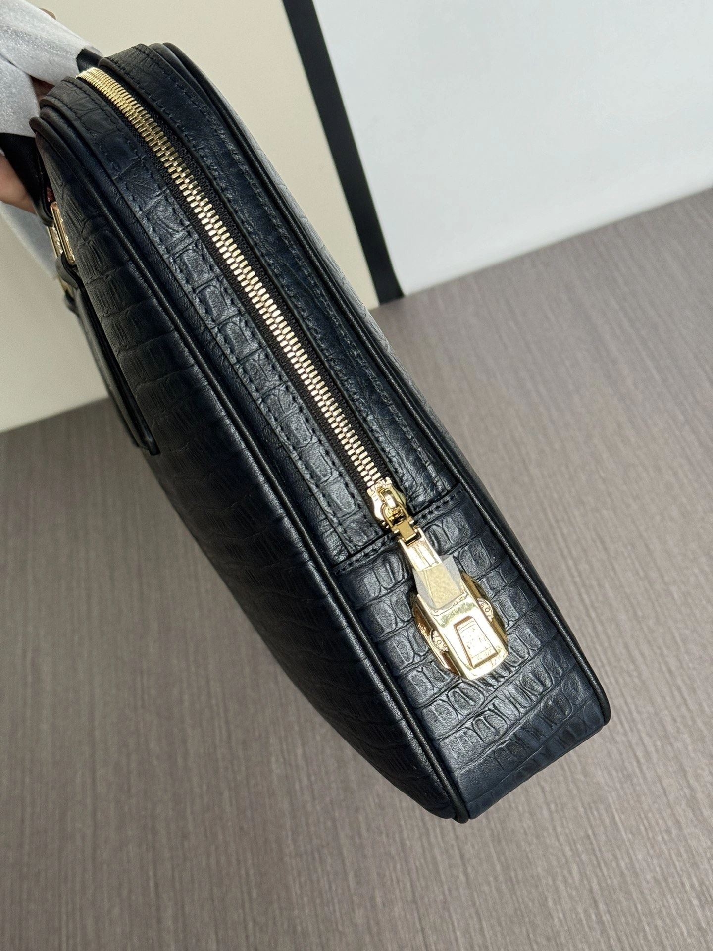 Official Mens Louis Vuitton Briefcases