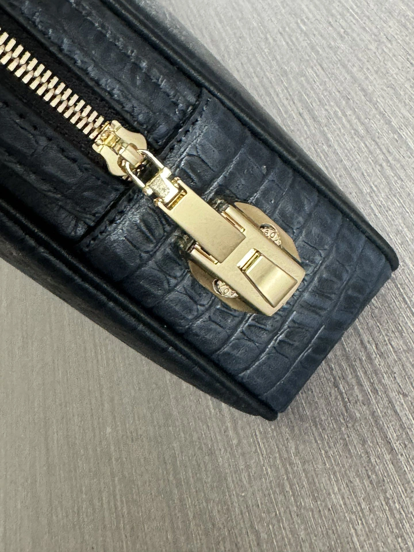 Official Mens Louis Vuitton Briefcases
