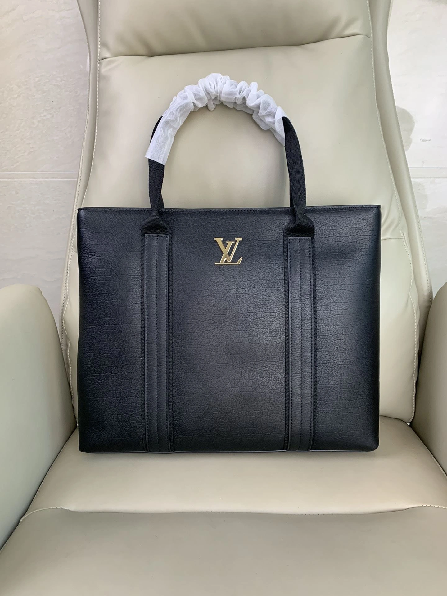 Mens Louis Vuitton Briefcases