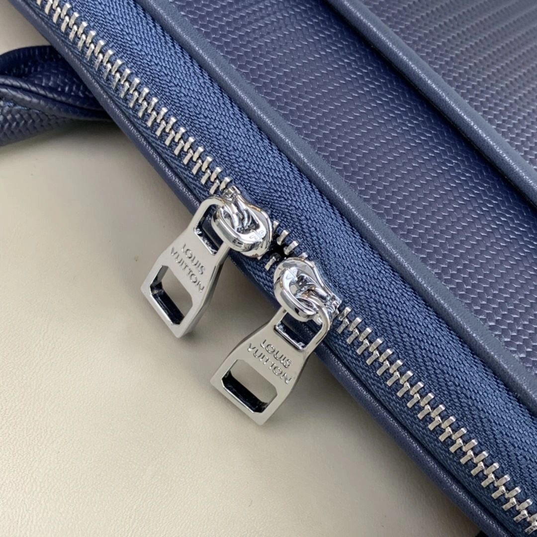 High accuracy Mens Louis Vuitton Briefcases