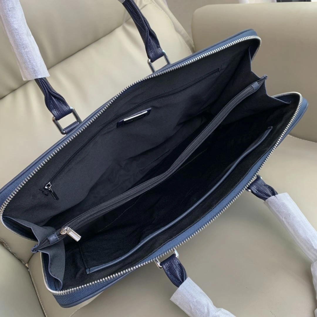 High accuracy Mens Louis Vuitton Briefcases