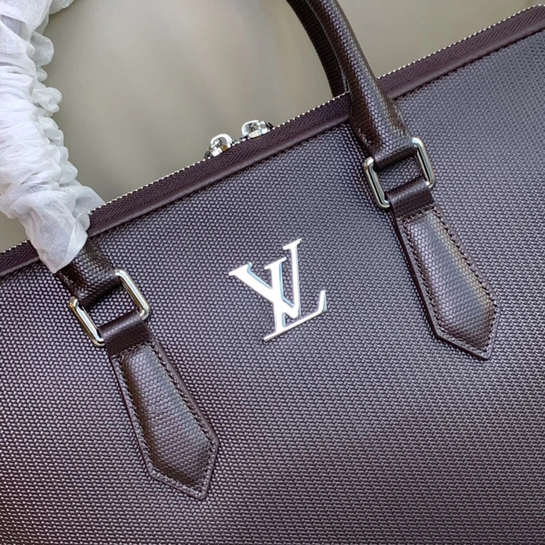 Value-priced Mens Louis Vuitton Briefcases