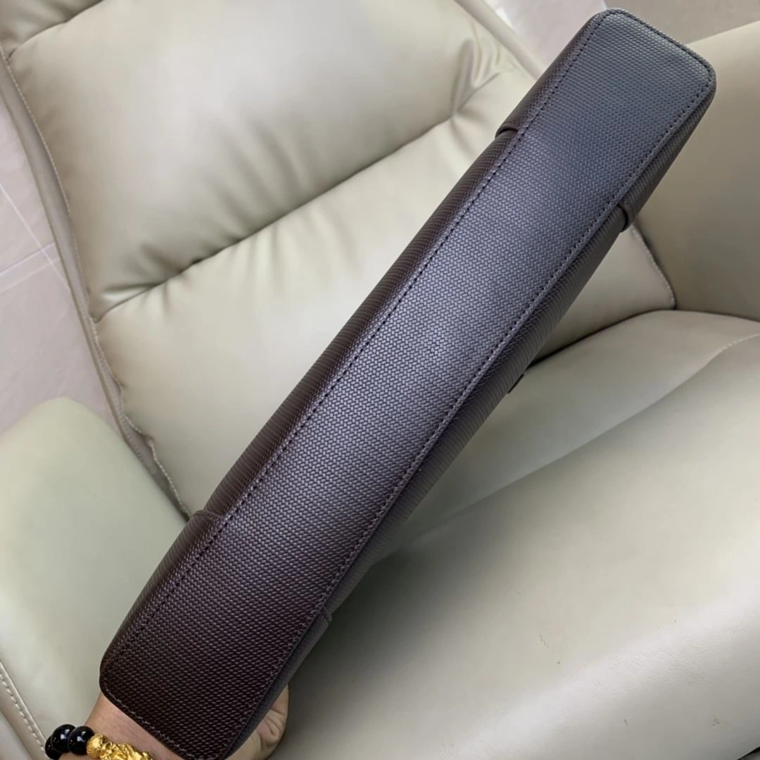 Value-priced Mens Louis Vuitton Briefcases