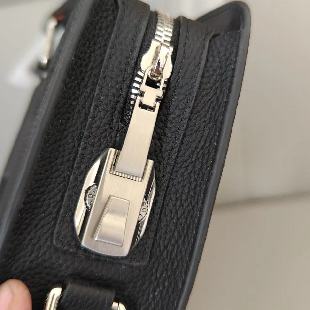 Legit Mens Louis Vuitton Briefcases