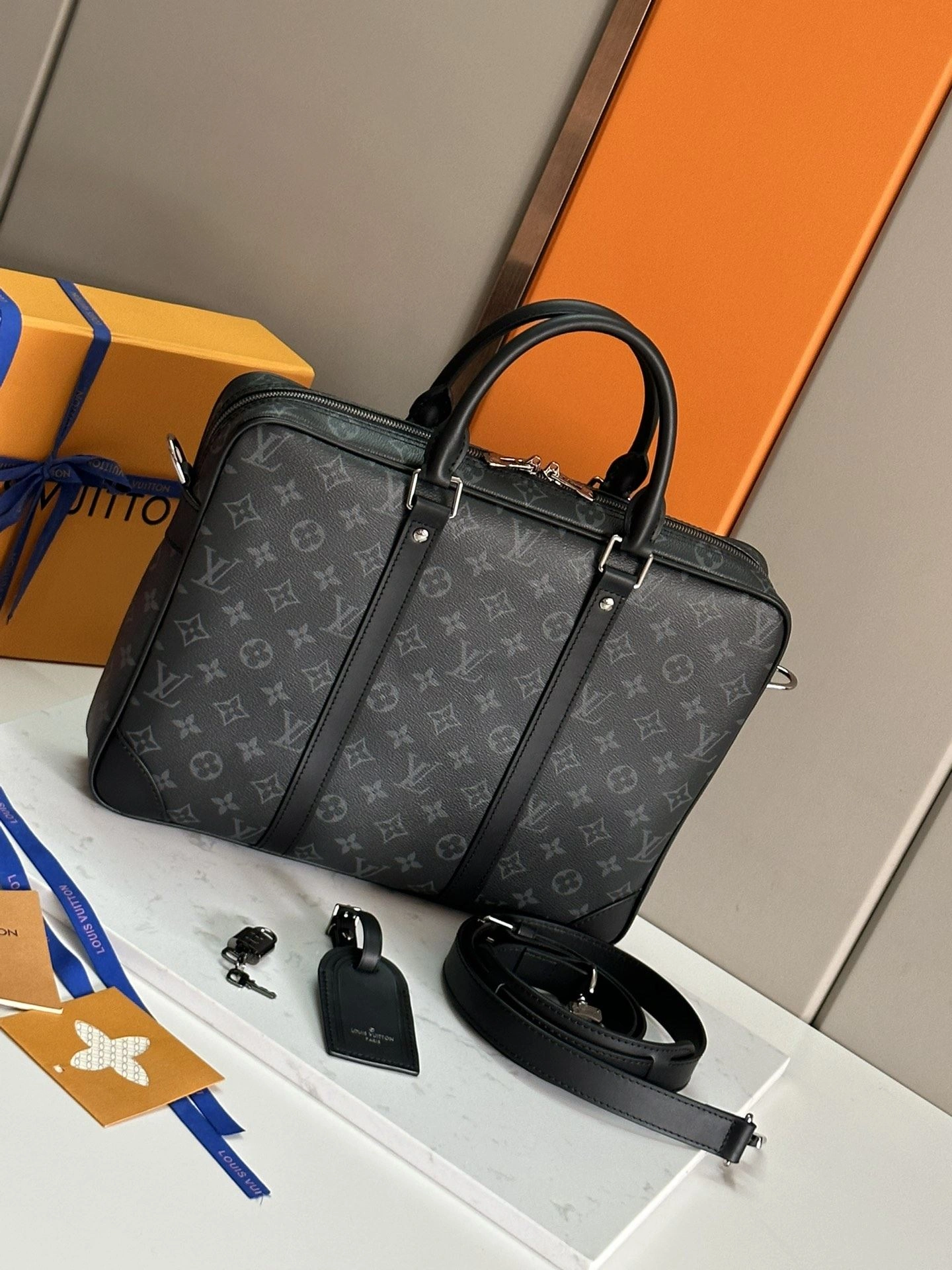 Economical Mens Louis Vuitton Briefcases