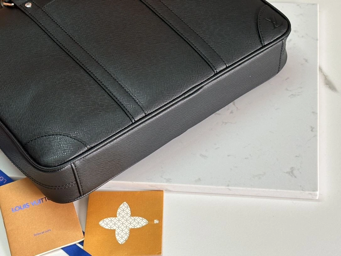 Value-priced Mens Louis Vuitton Briefcases