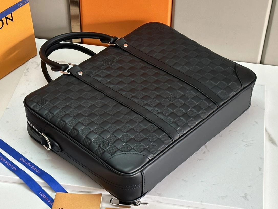 Value-priced Mens Louis Vuitton Briefcases