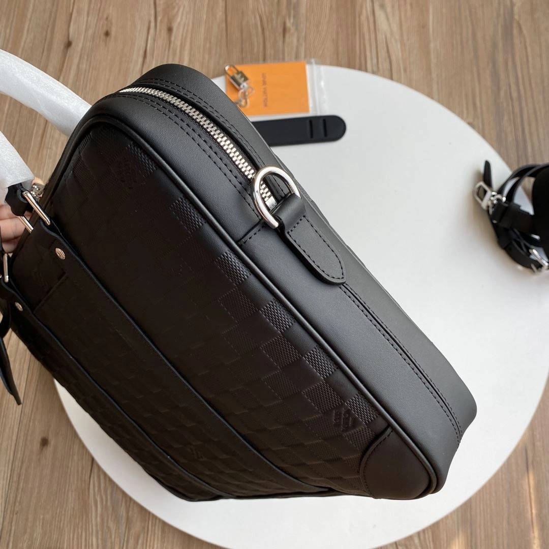 High fidelity Mens Louis Vuitton Briefcases