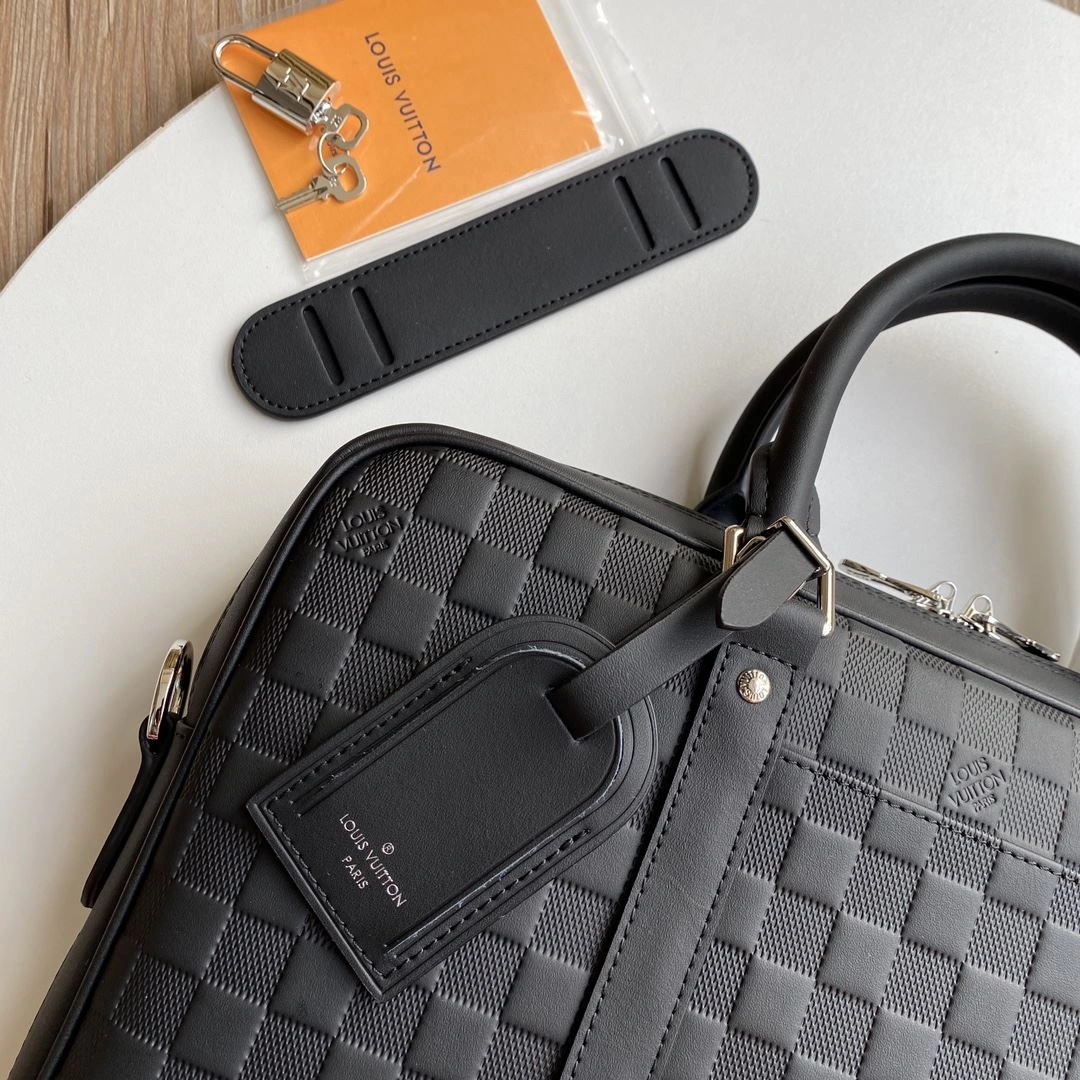 High fidelity Mens Louis Vuitton Briefcases