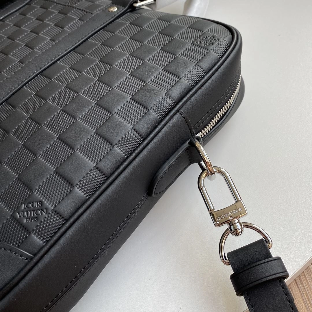 High fidelity Mens Louis Vuitton Briefcases