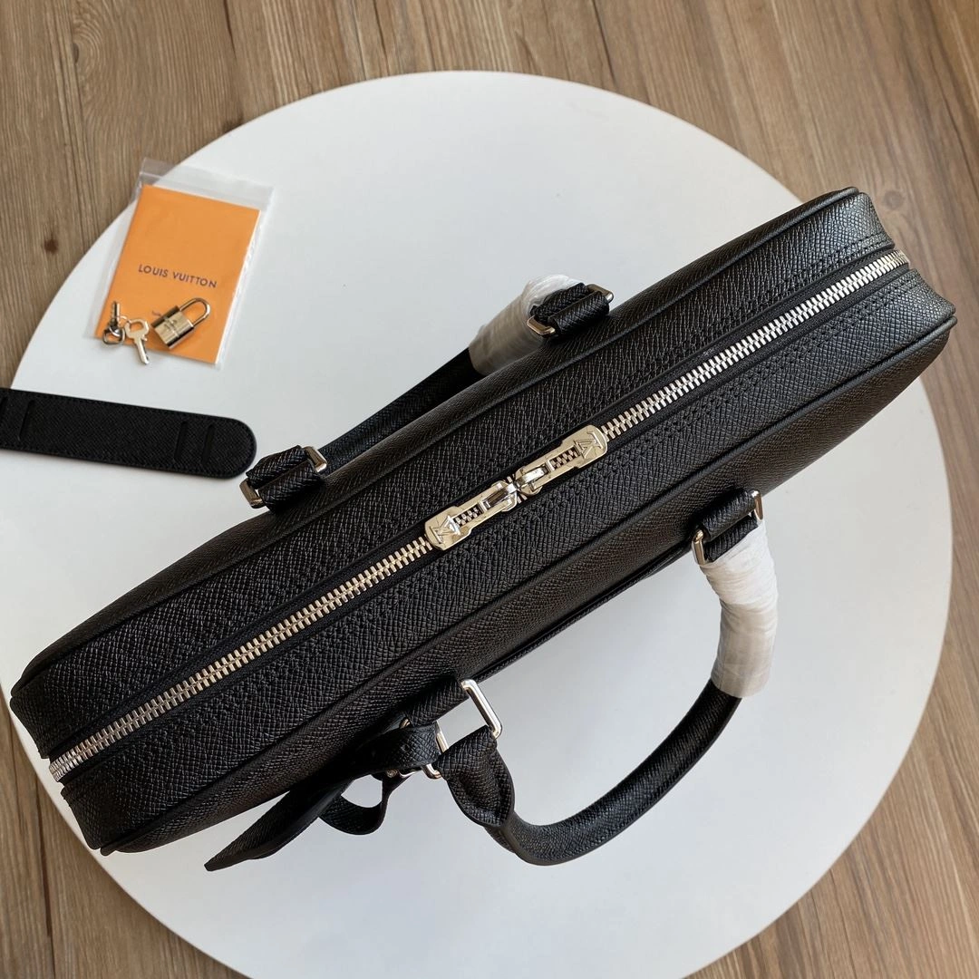 High accuracy Mens Louis Vuitton Briefcases