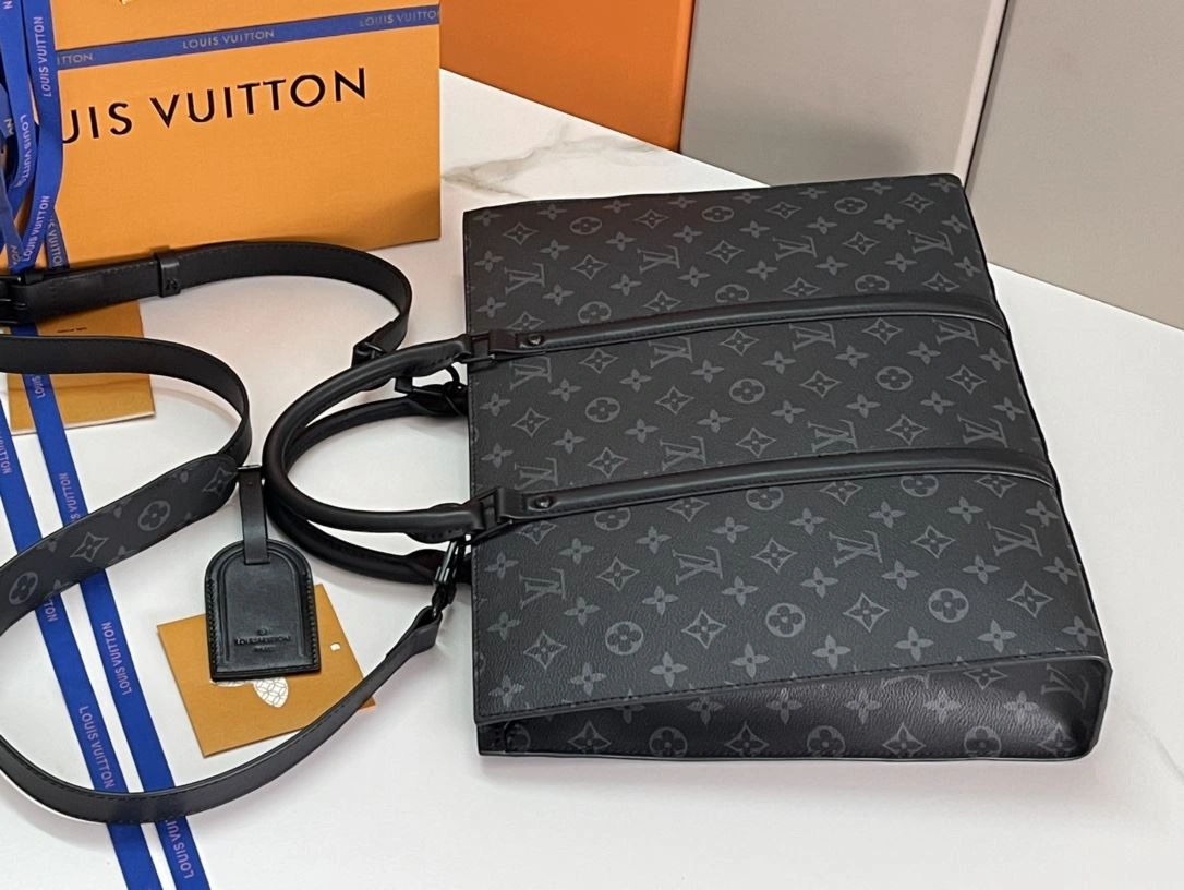 Top mirror Mens Louis Vuitton Briefcases