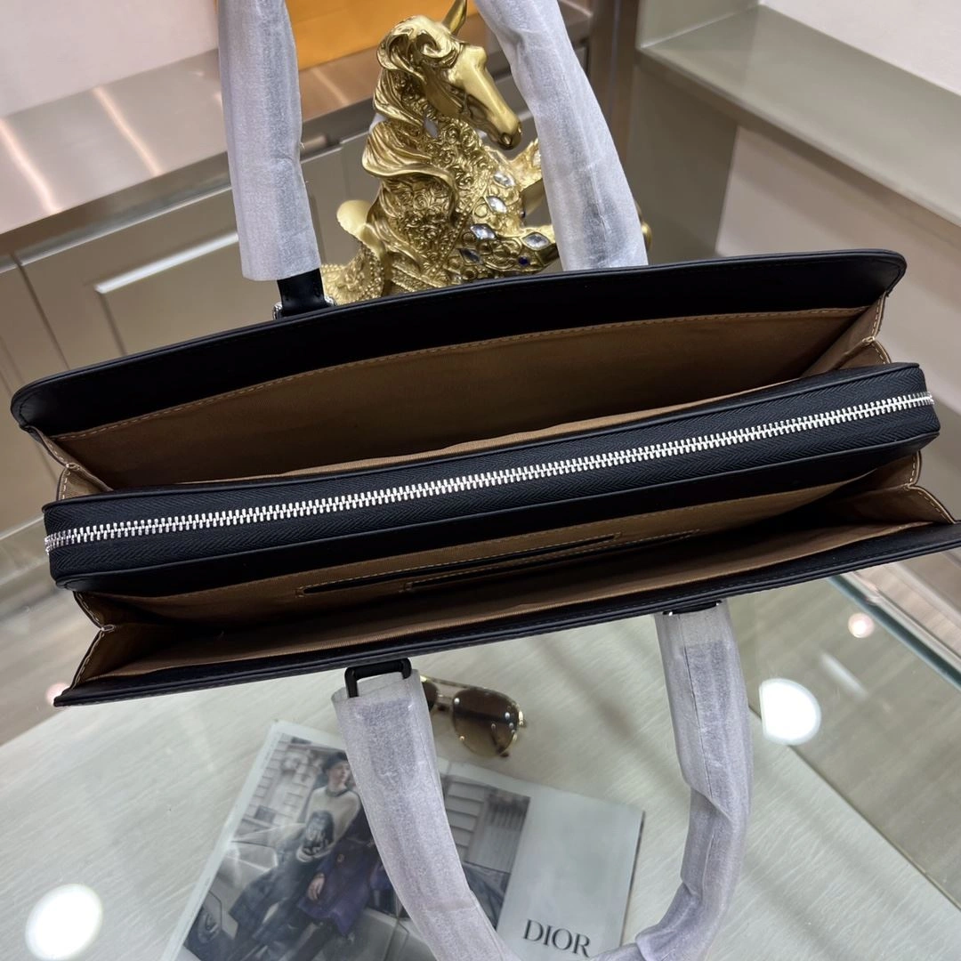 1:1 copy Mens Louis Vuitton Briefcases
