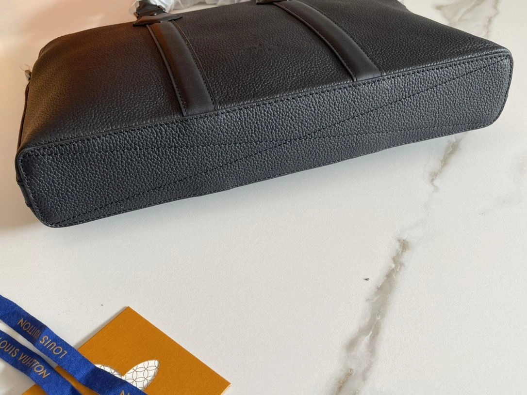 OEM Mens Louis Vuitton Briefcases