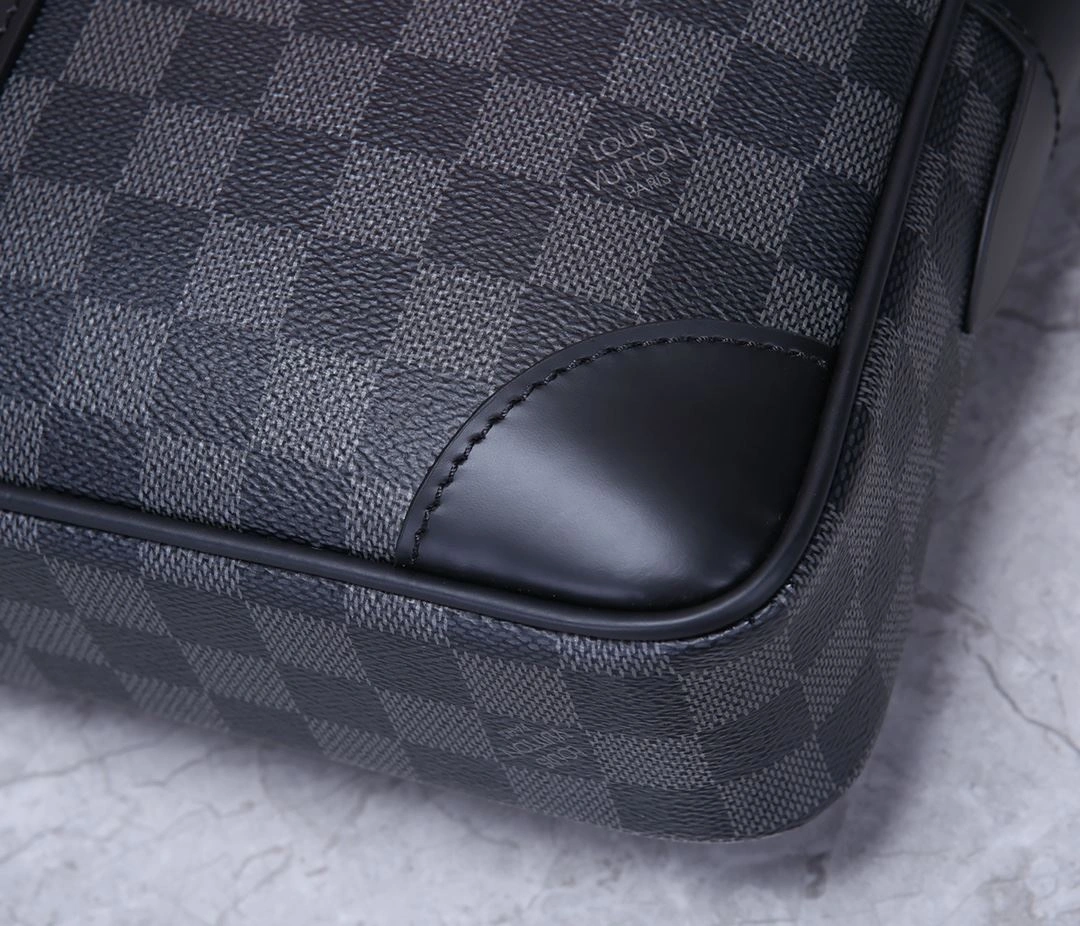 Real Mens Louis Vuitton Briefcases