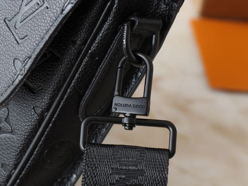 Mirror quality Mens Louis Vuitton Briefcases