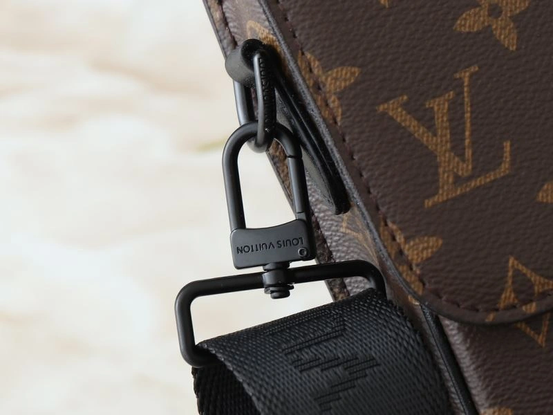 Factory-made Mens Louis Vuitton Briefcases
