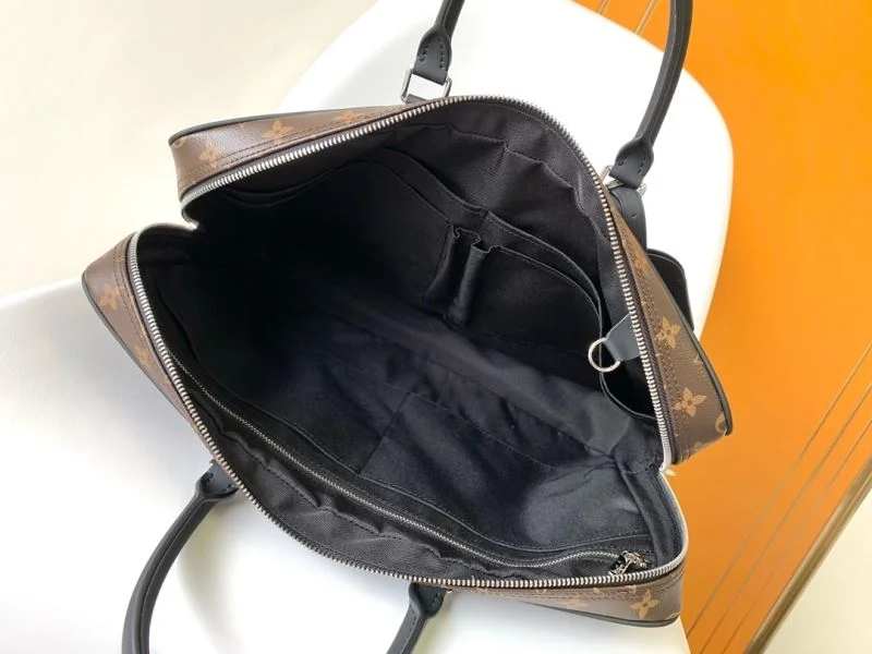 Exact replica Mens Louis Vuitton Briefcases
