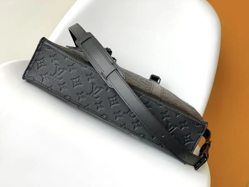 High fidelity Mens Louis Vuitton Briefcases