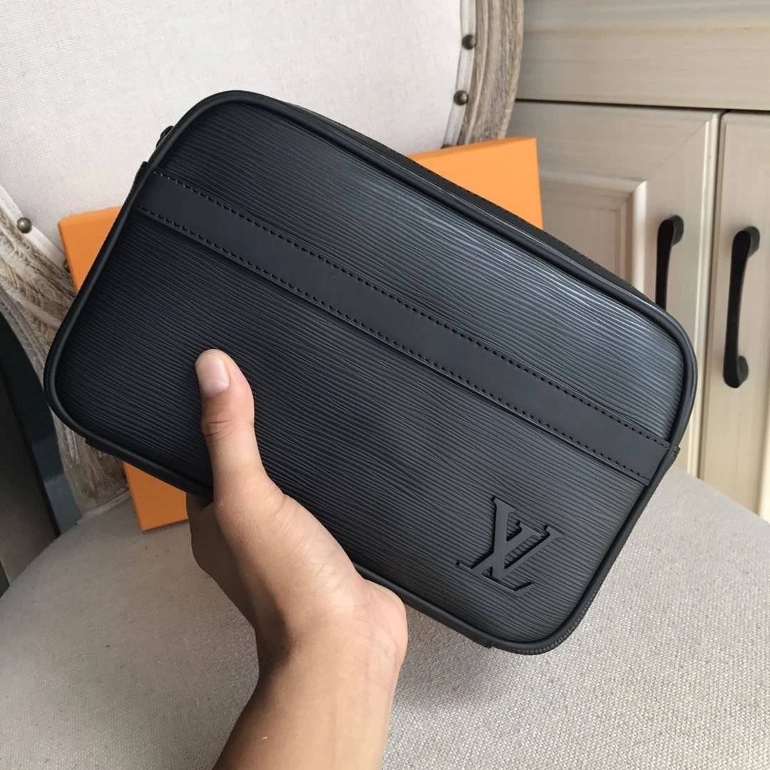 Authentic Mens Louis Vuitton Clutch Bags