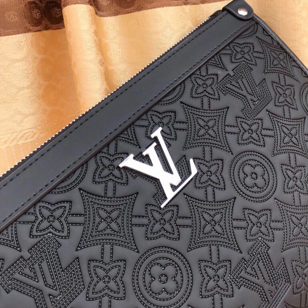 Genuine Mens Louis Vuitton Clutch Bags
