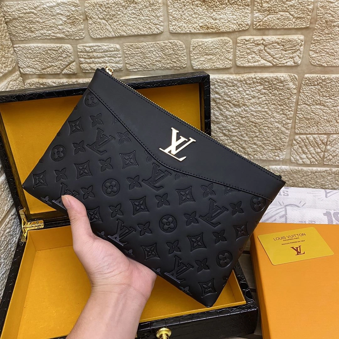 Genuine Mens Louis Vuitton Clutch Bags