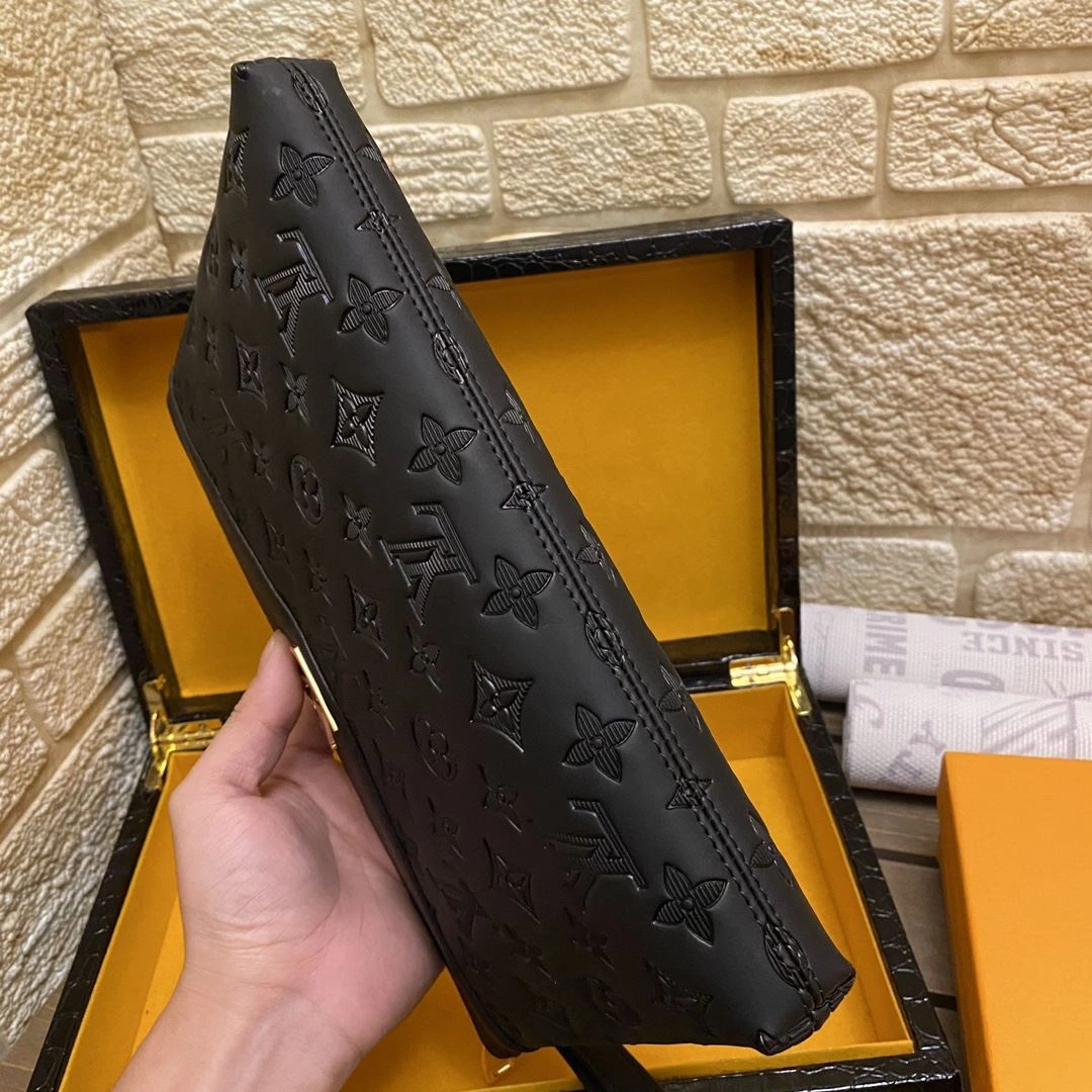 Genuine Mens Louis Vuitton Clutch Bags