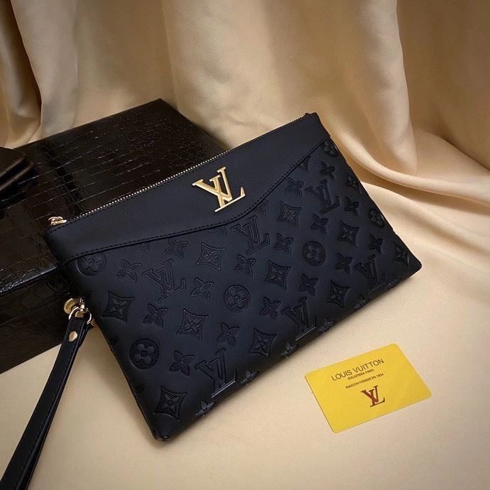 Real Mens Louis Vuitton Clutch Bags