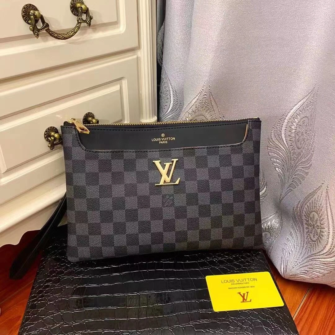 Cut-rate Mens Louis Vuitton Clutch Bags