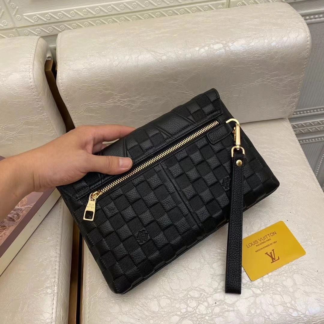 High fidelity Mens Louis Vuitton Clutch Bags