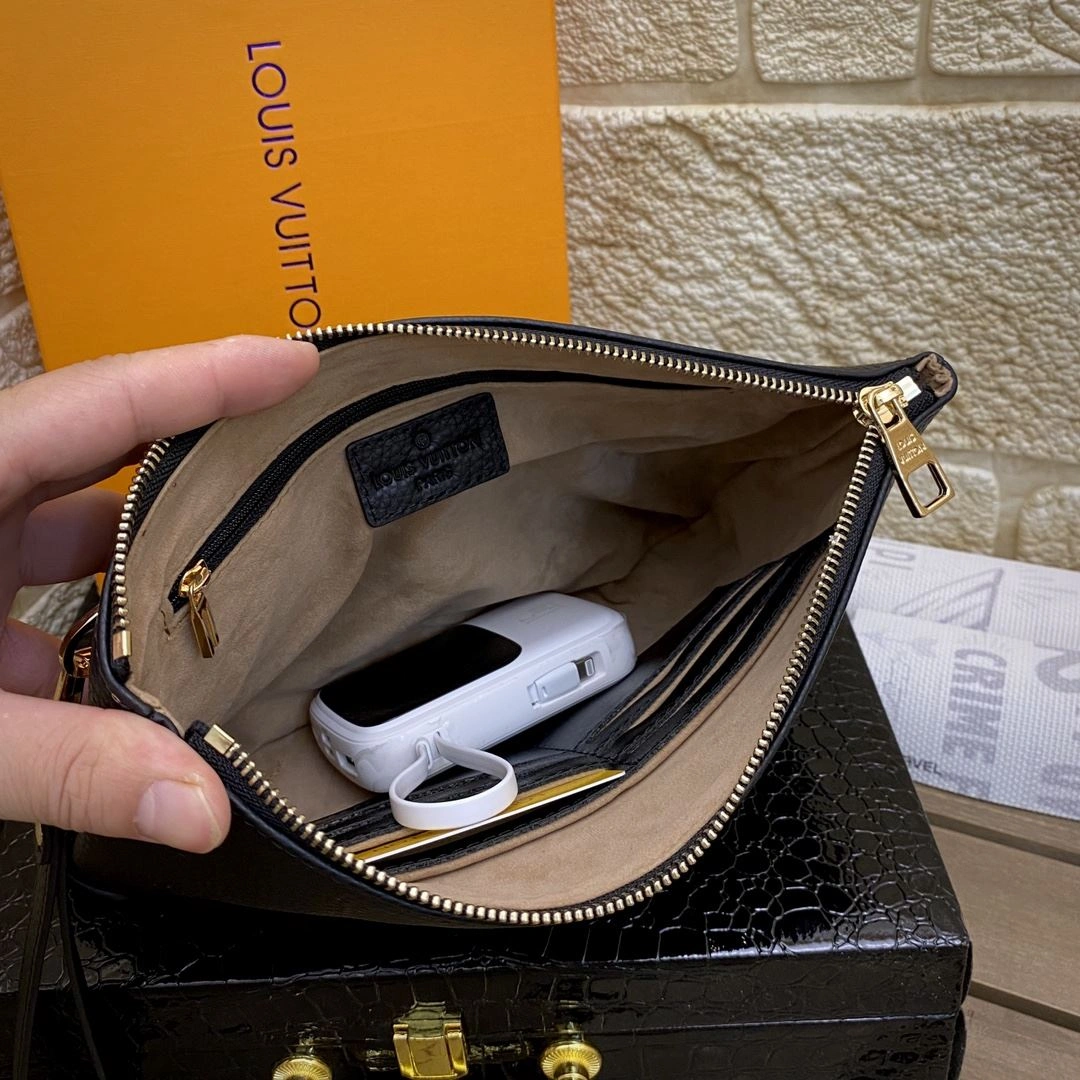 Cut-rate Mens Louis Vuitton Clutch Bags