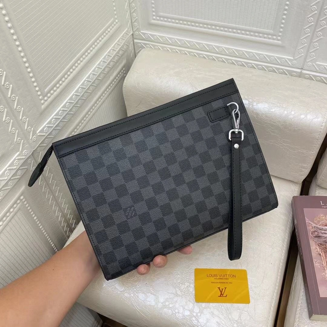 Economical Mens Louis Vuitton Clutch Bags