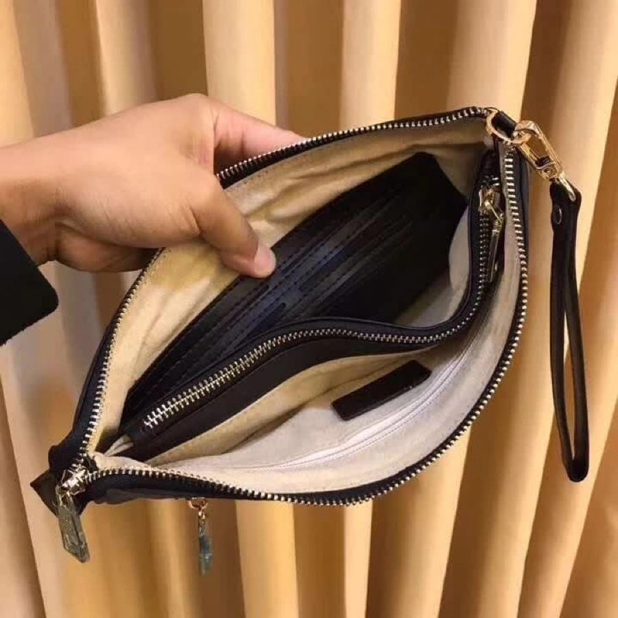High accuracy Mens Louis Vuitton Clutch Bags