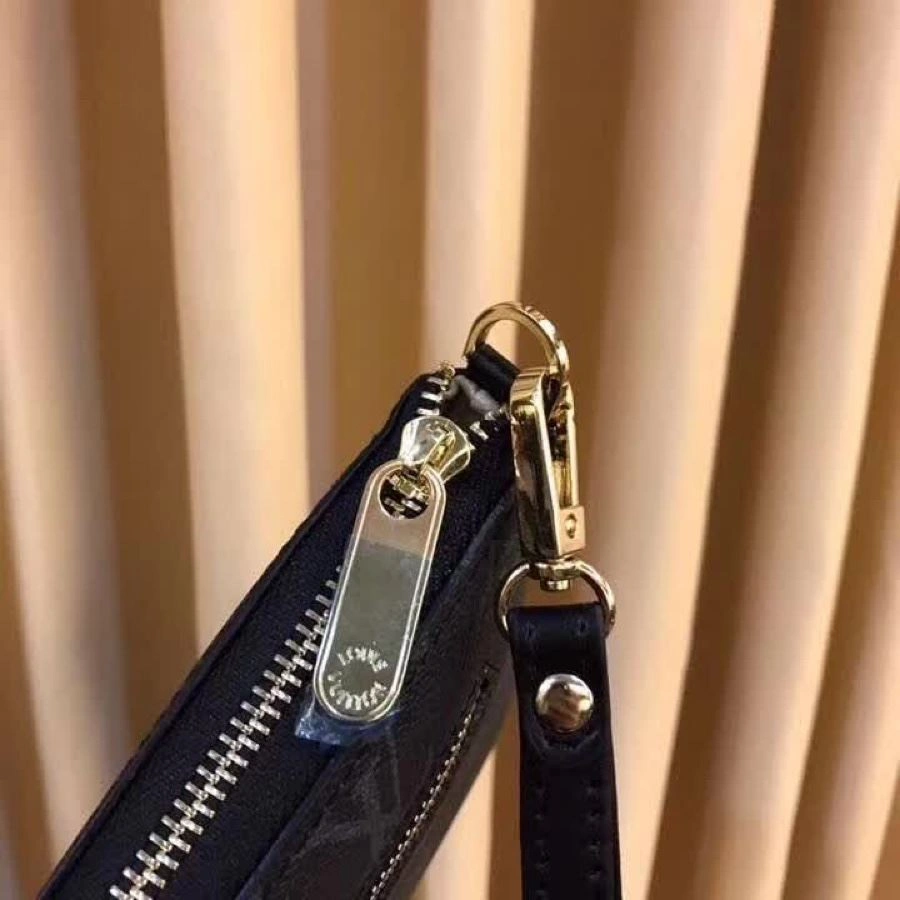 Top match Mens Louis Vuitton Clutch Bags