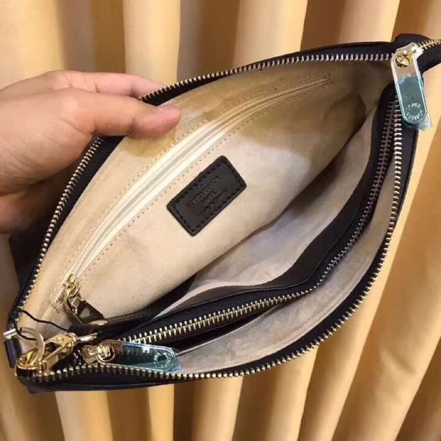 Top match Mens Louis Vuitton Clutch Bags