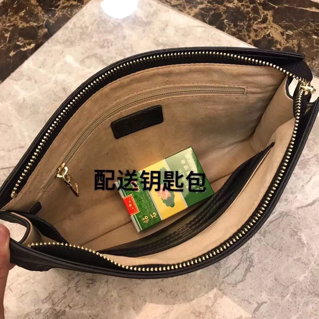 Brand-authenticated Mens Louis Vuitton Clutch Bags