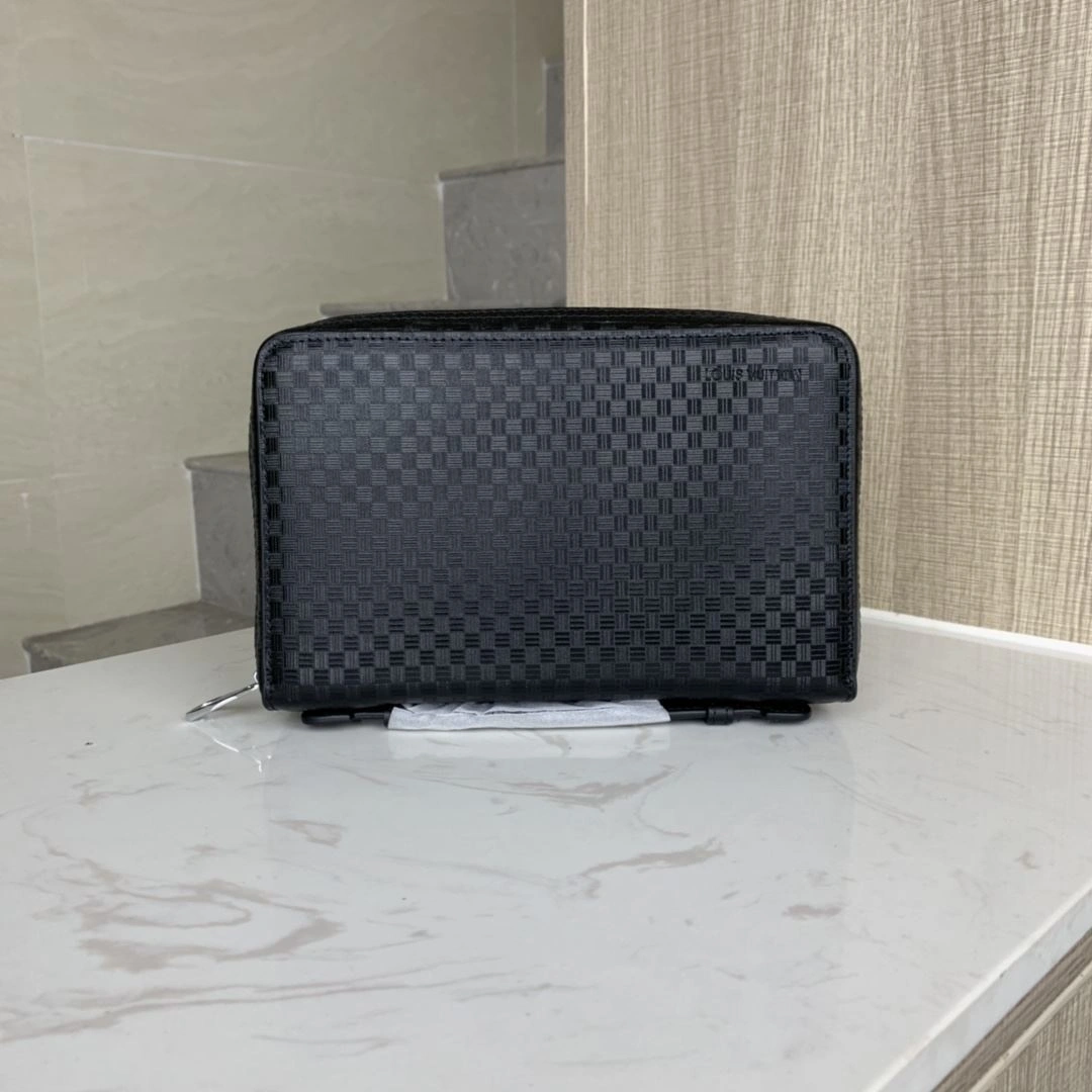 Mens Louis Vuitton Clutch Bags