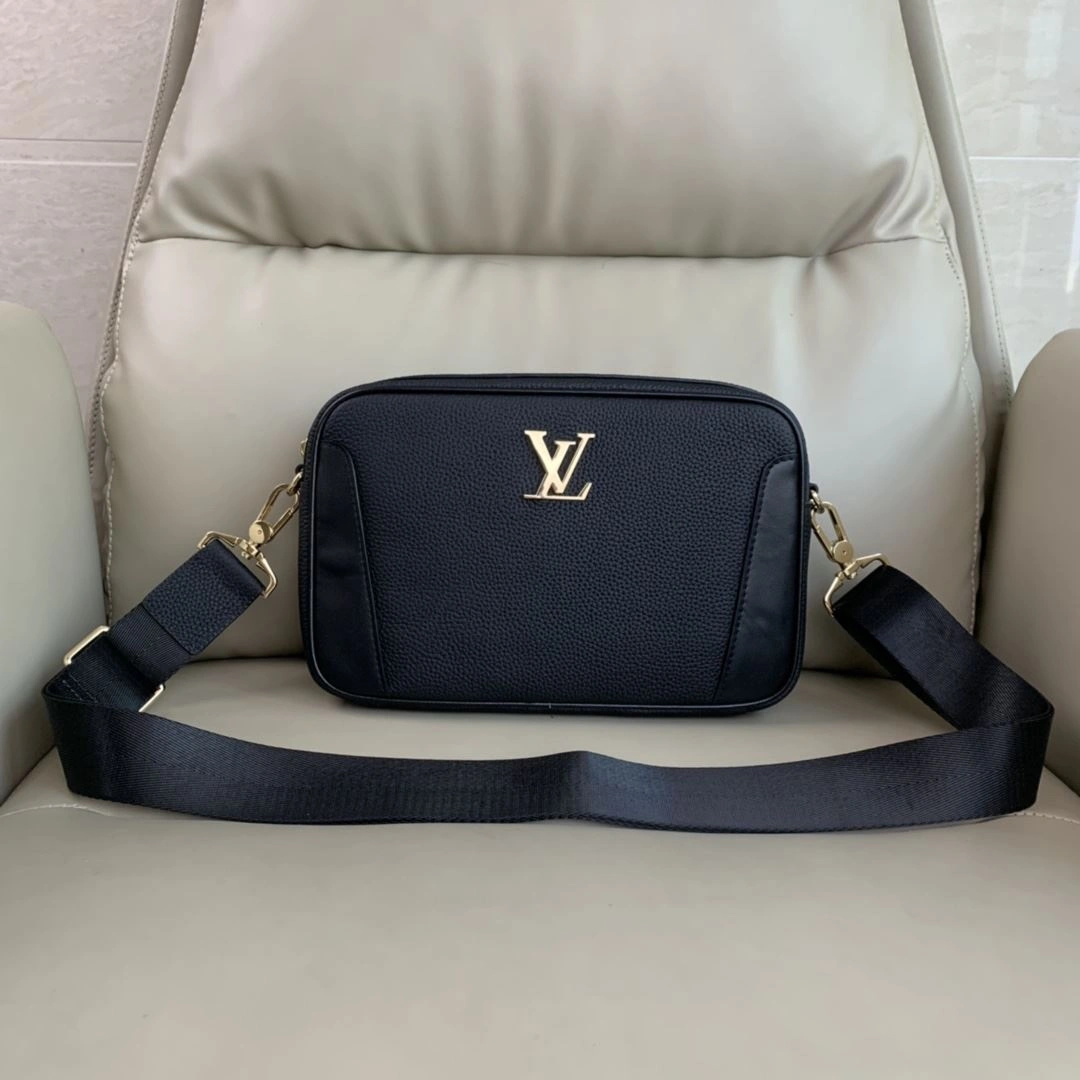 Mens Louis Vuitton Clutch Bags