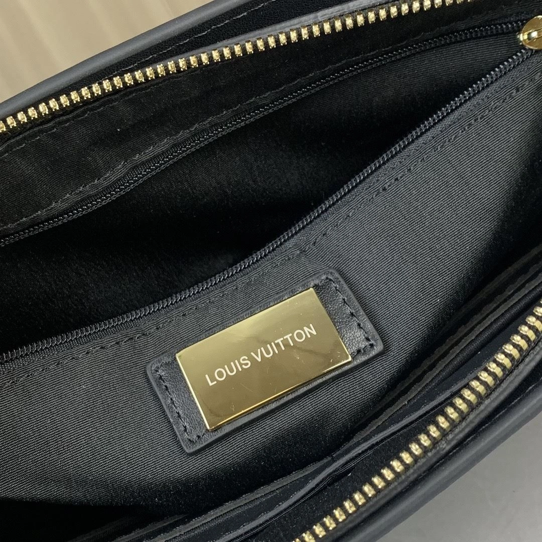 Cut-rate Mens Louis Vuitton Clutch Bags