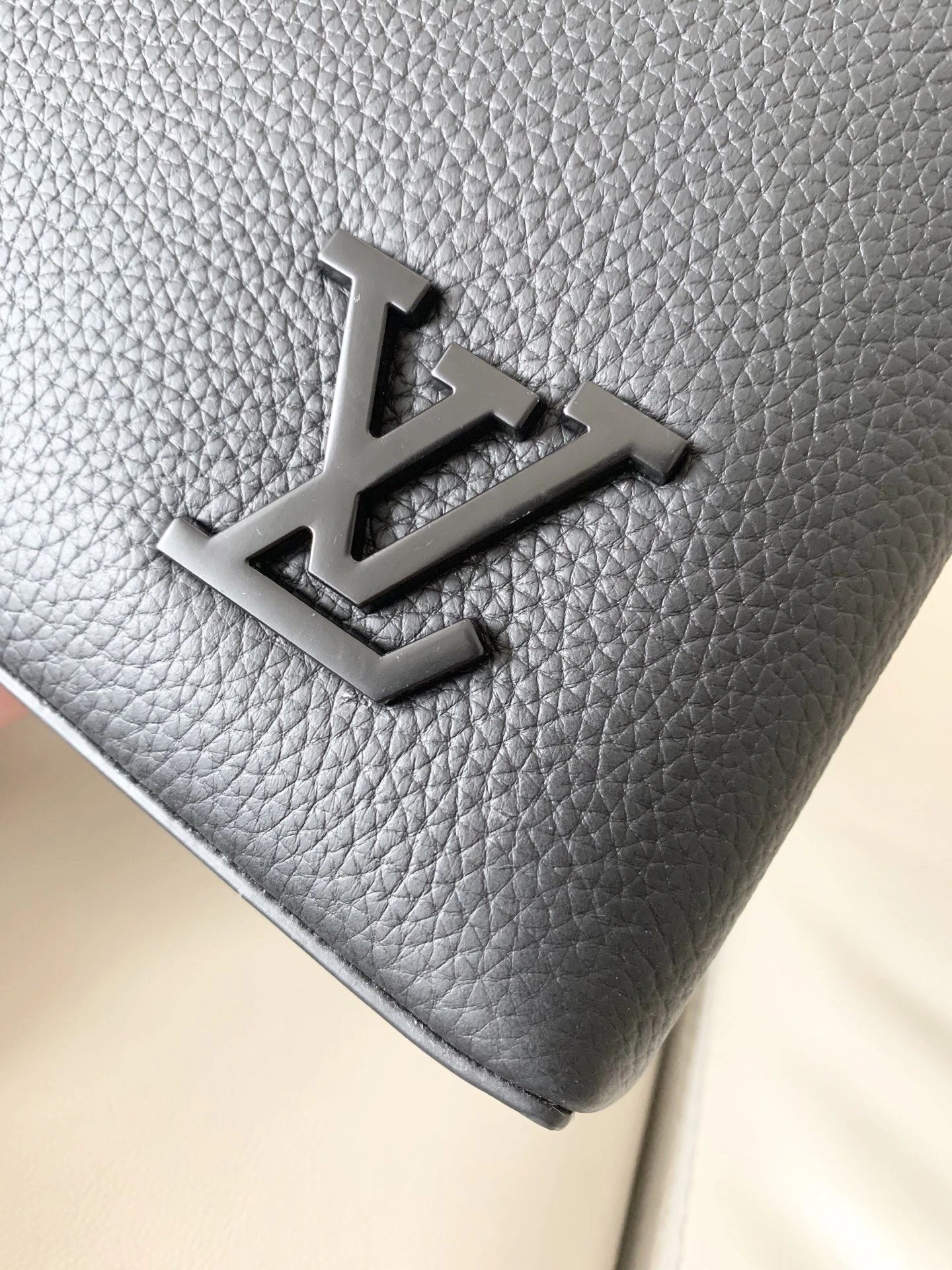 Top match Mens Louis Vuitton Clutch Bags