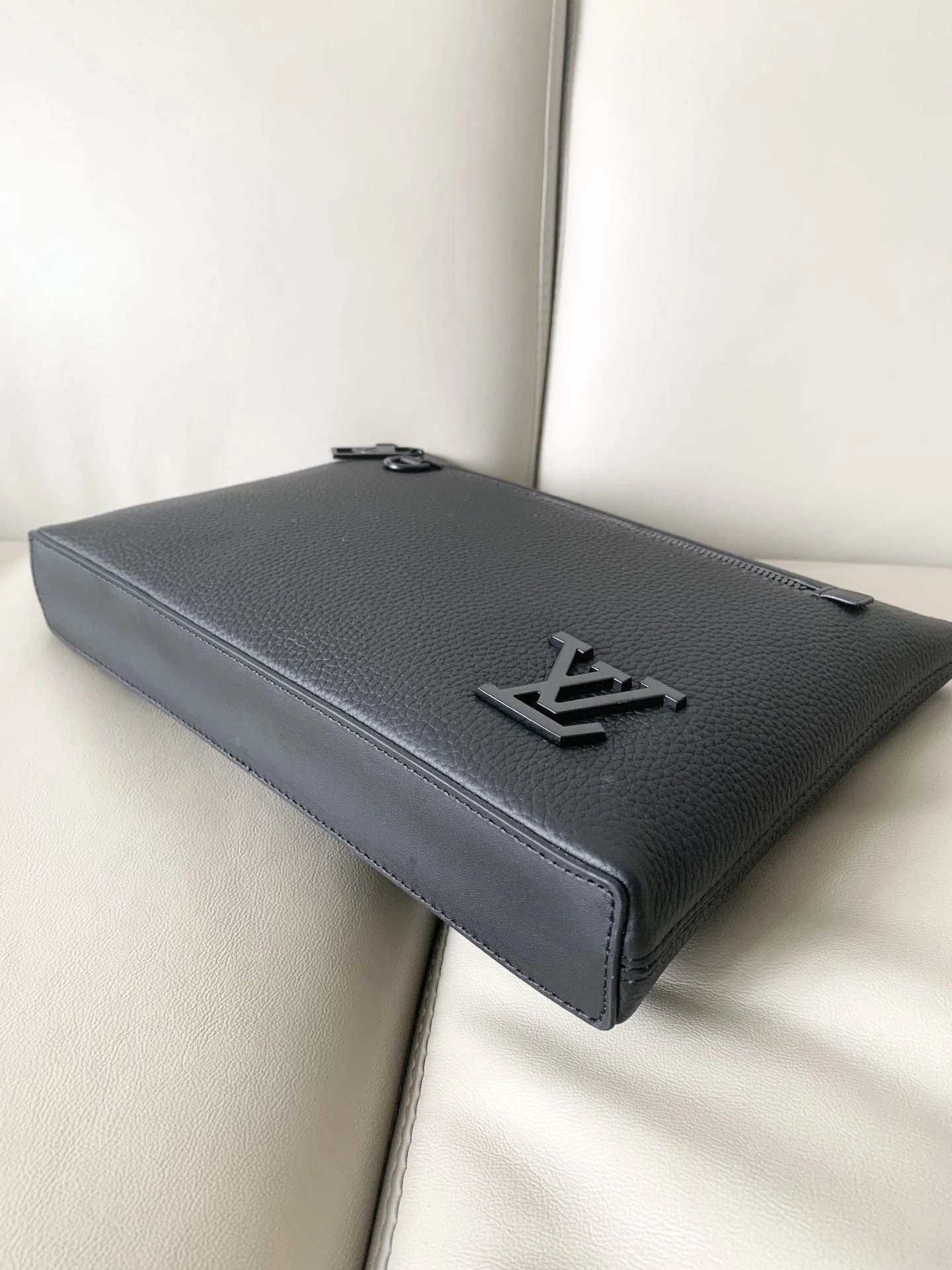 Top match Mens Louis Vuitton Clutch Bags