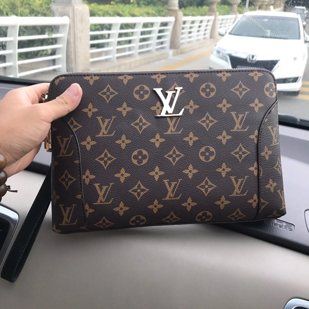 Mens Louis Vuitton Clutch Bags