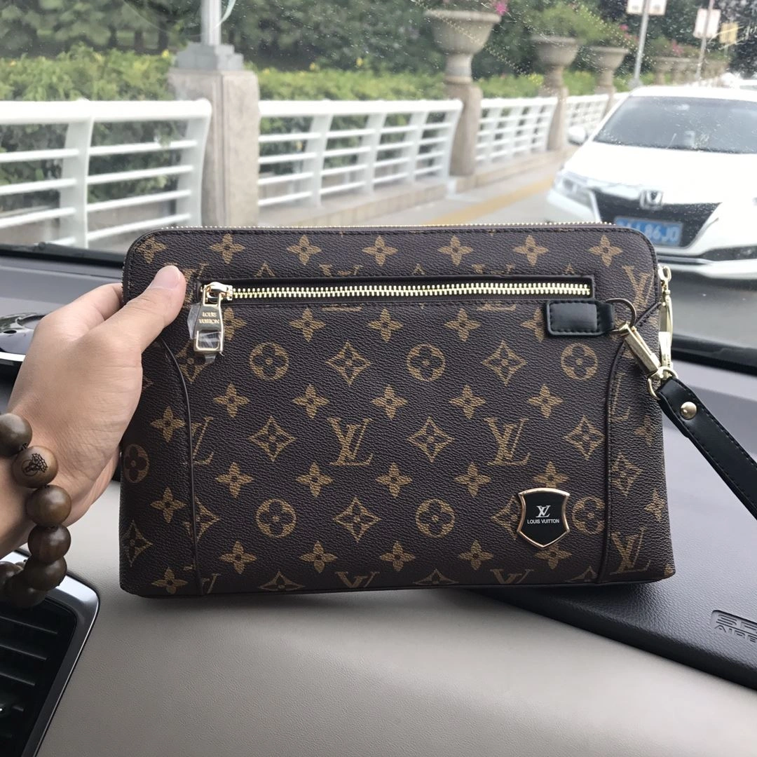 High accuracy Mens Louis Vuitton Clutch Bags