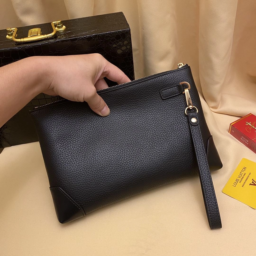 Top match Mens Louis Vuitton Clutch Bags