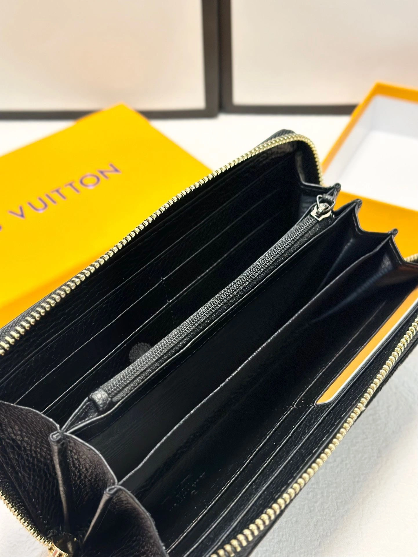 Low-cost Mens Louis Vuitton Clutch Bags